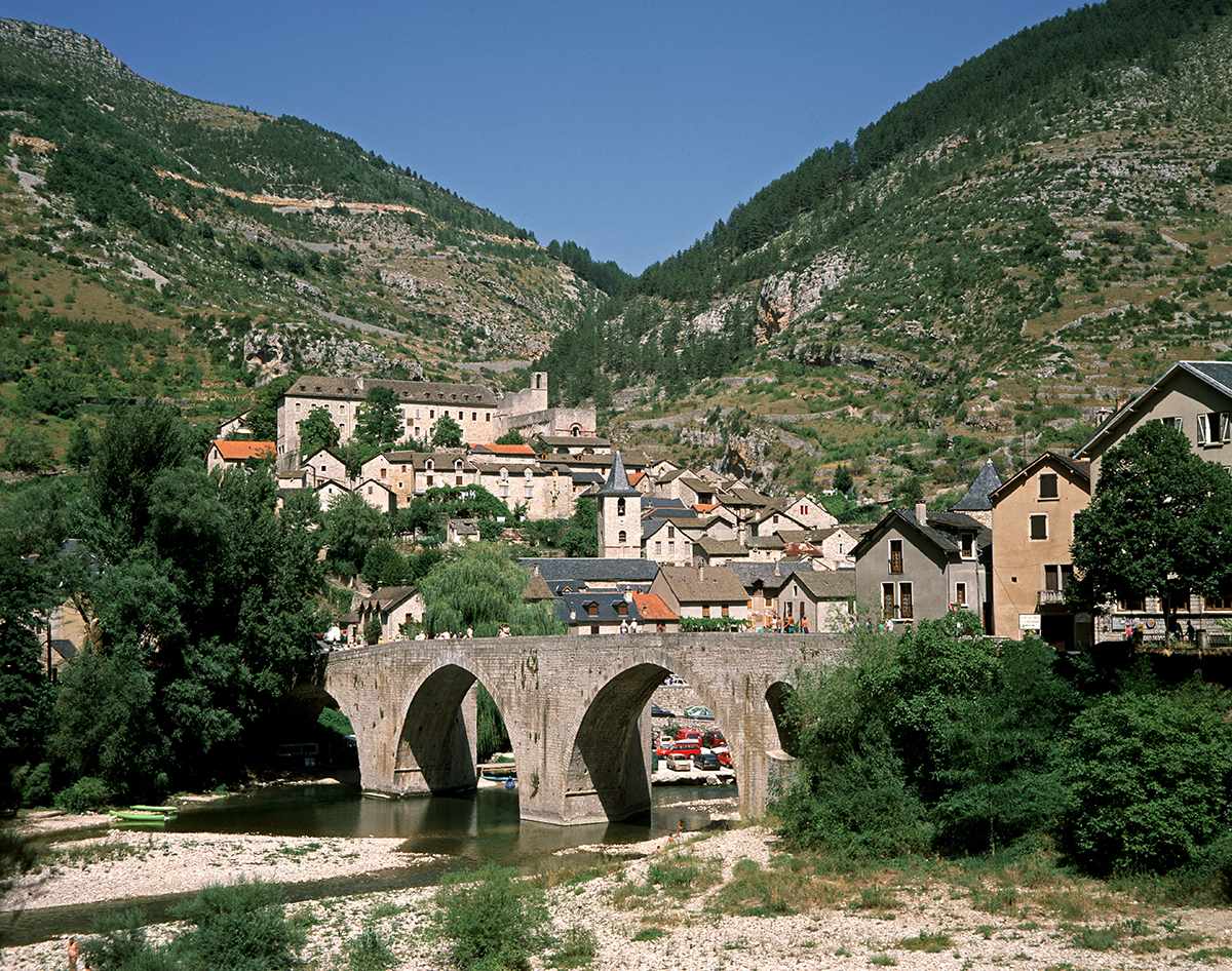 Things to do Languedoc Roussillon Ste Enimie - Travel Inspires