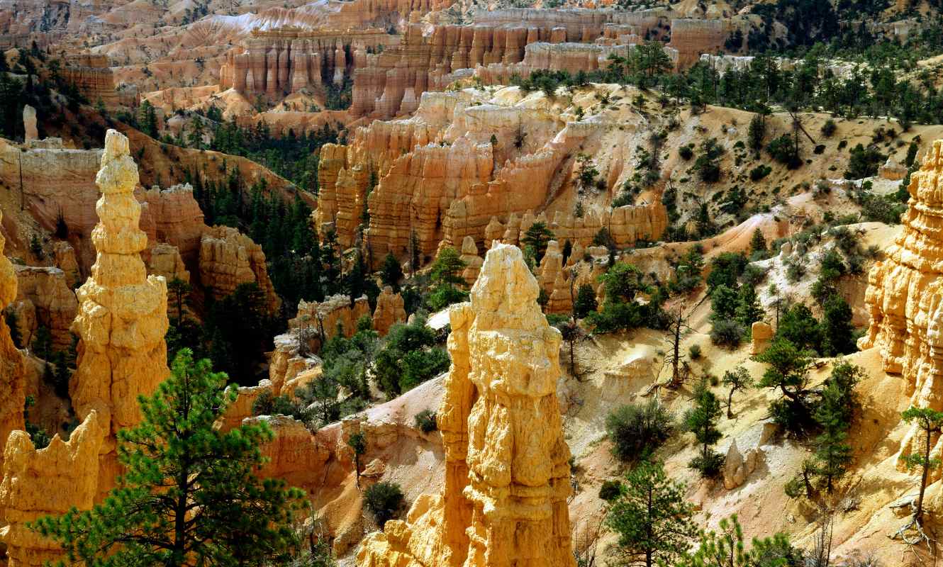 Keyhole canyon Utah - Travel Inspires